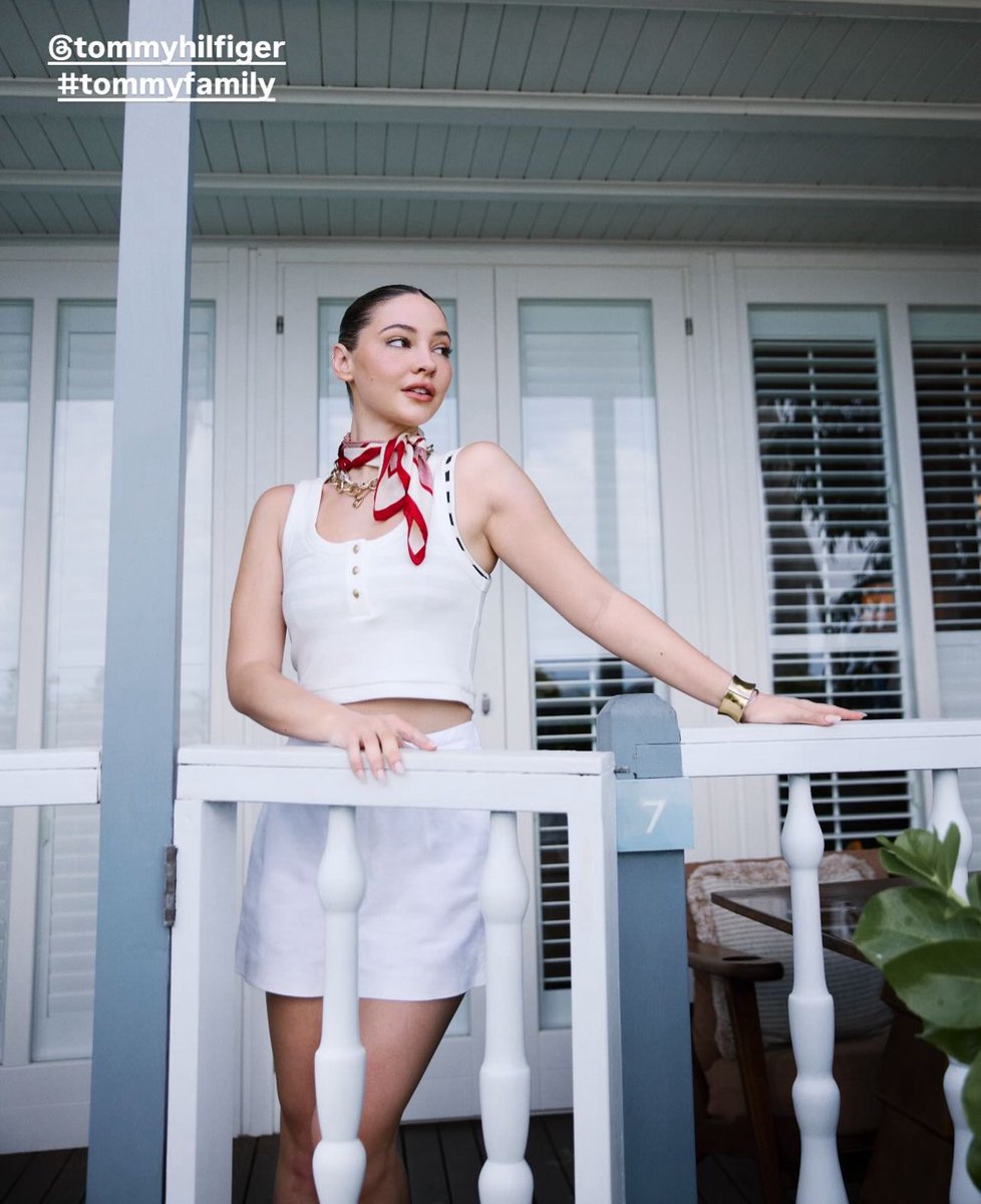 Madelyn Cline Appreciation Thread - Page 20 - Blu-ray Forum