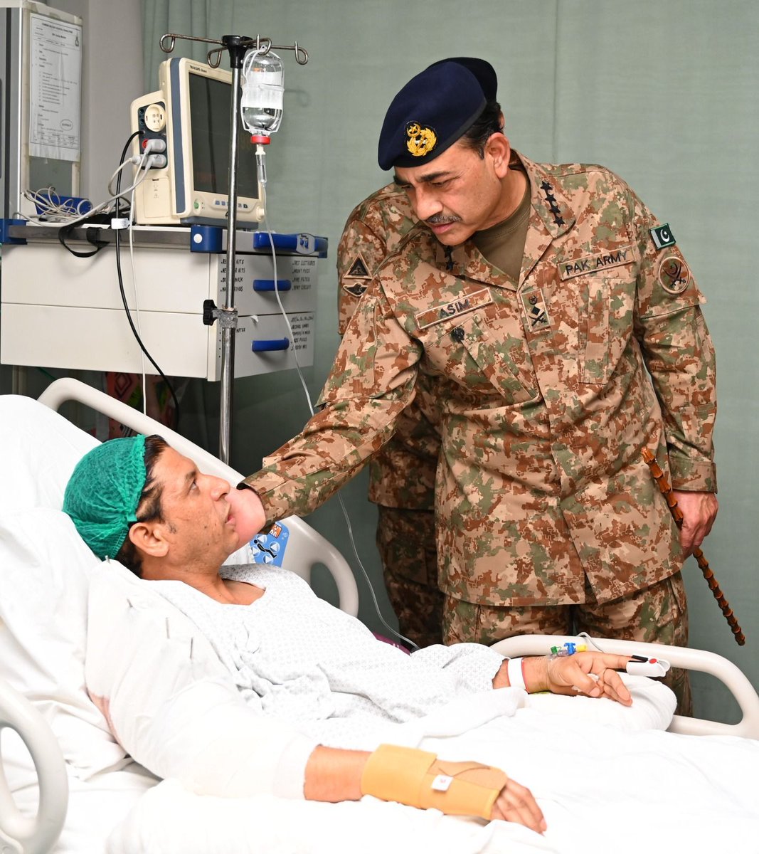 General Syed Asim Munir Visits Rawalpindi Hospital to Meet Soldiers and ...