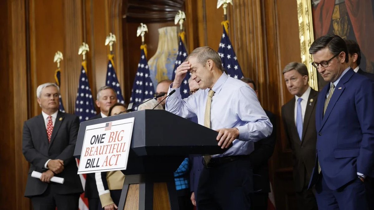 US House Passes GOP Budget Bill Imposing 10-Year Moratorium on State AI ...