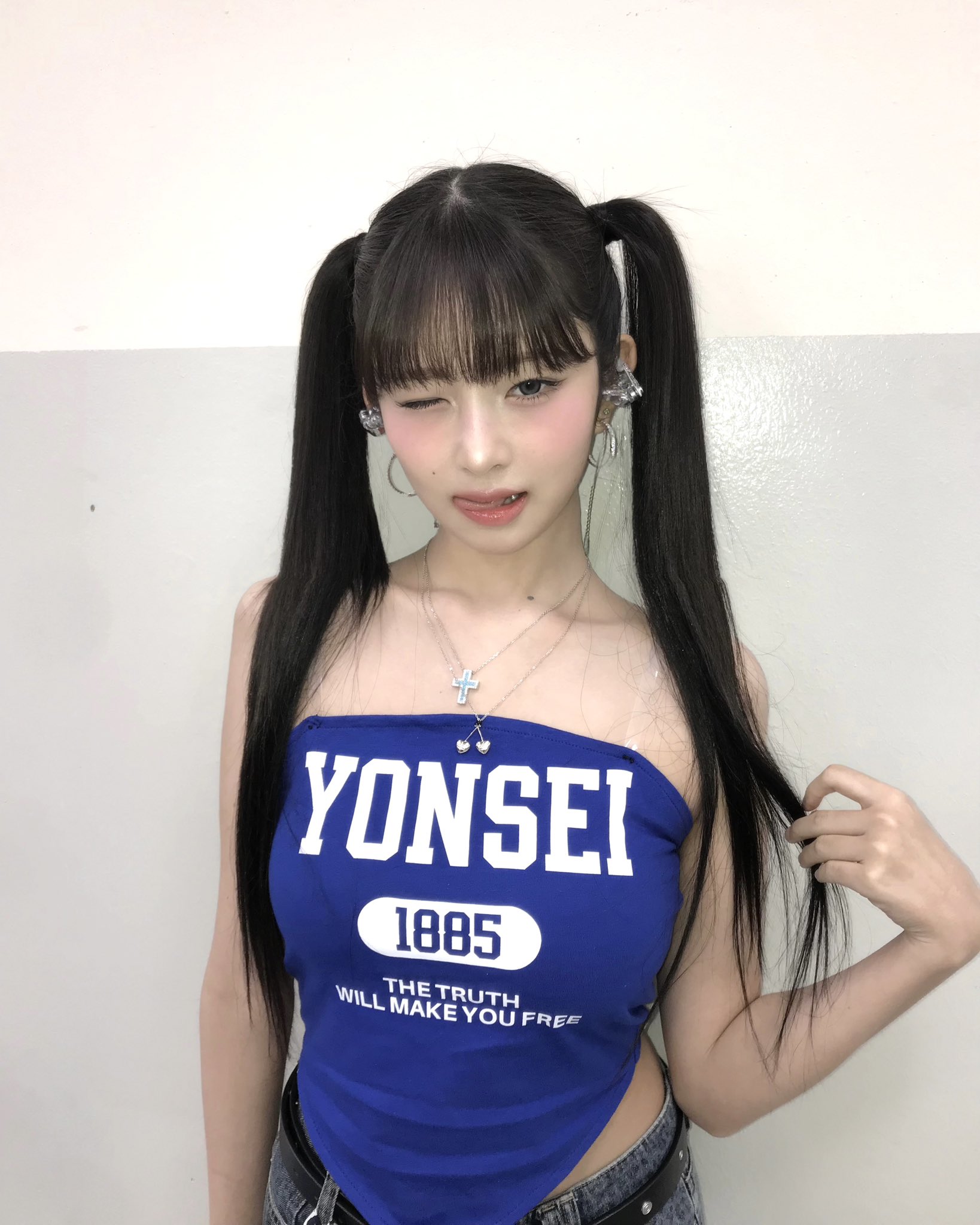 [DIVE into IVE] 아이브 討論區 (43) 3RD FAN CON , 4/25 地球娛樂室 | LIHKG 討論區