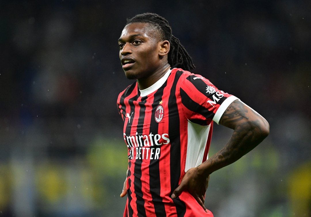 Arsenal open talks for Rafael Leao - Football Extras