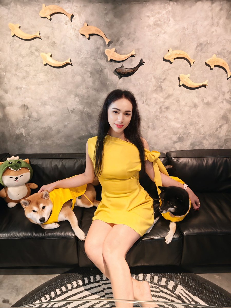 Queen Nira (@NiKornkanok) / Posts / X