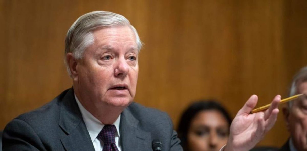 Former CIA Officer Alleges Lindsey Graham Profited From Ukraine War ...