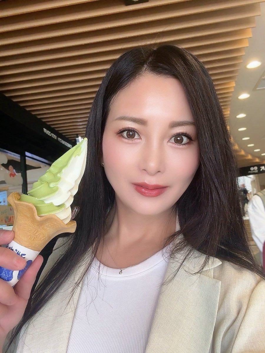 JUL-657 Wanita Menikah Cuci Otak Momoko Isshiki - MissA