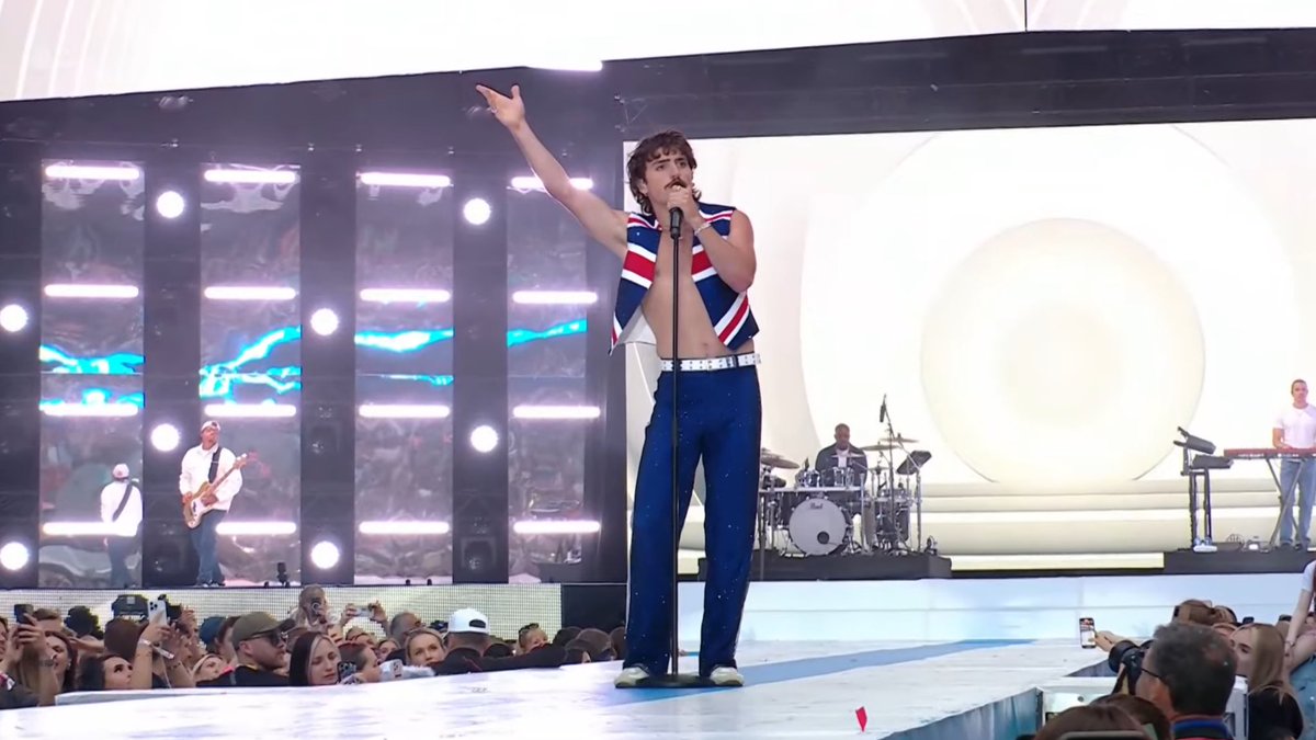 Benson Boone Brings Thousands to Tears with “Momma Song” at Capital’s ...