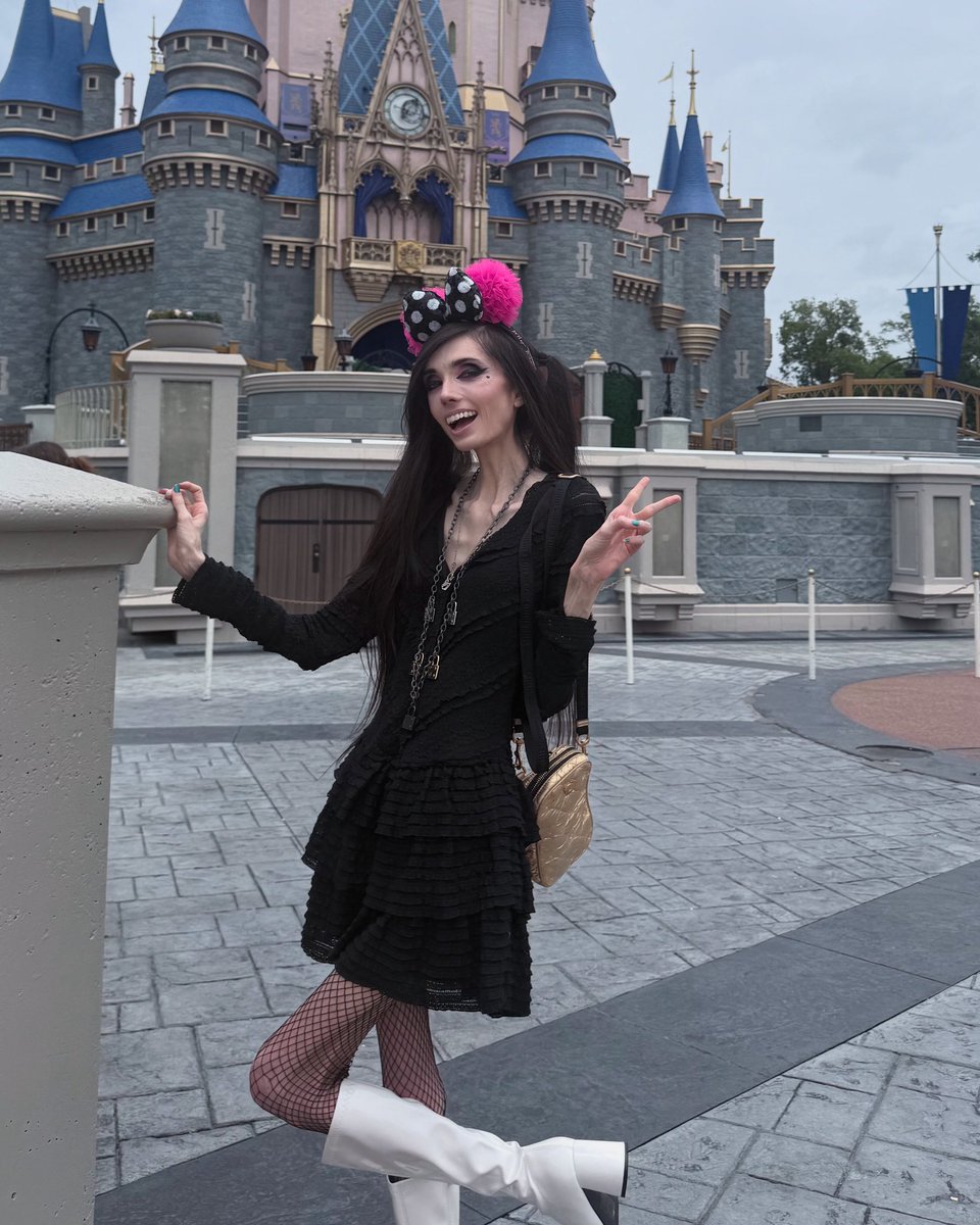 Eugenia Cooney (@Eugenia_Cooney) / Posts / X