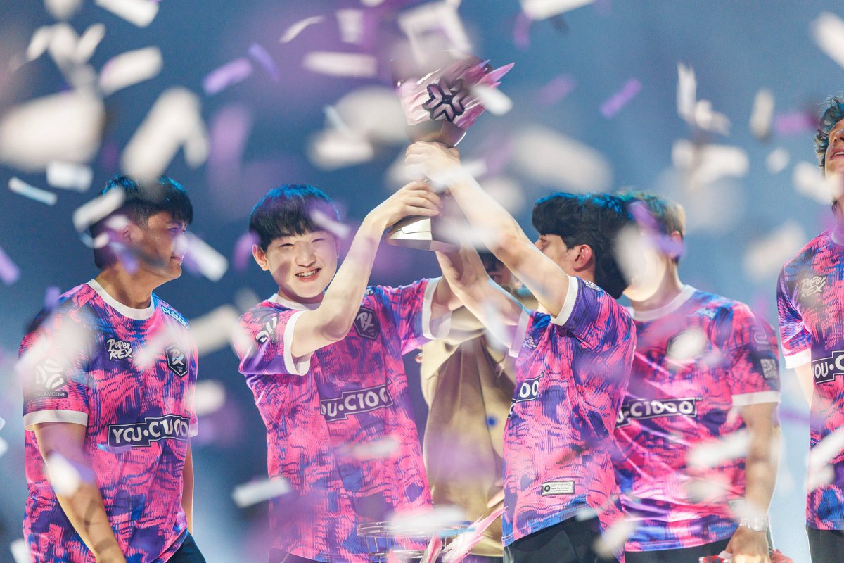 csoob 🚂 ⭒ (@choi_magichour) / Posts / X
