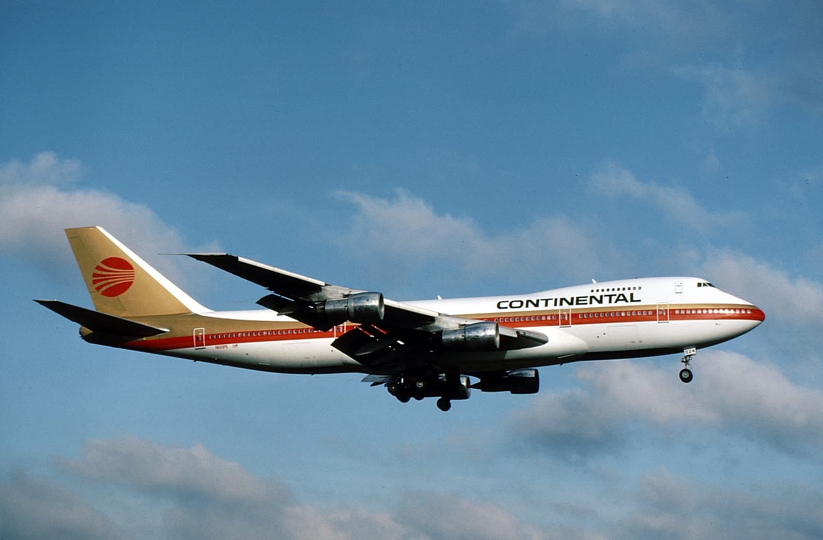 Continental Airlines 747 400