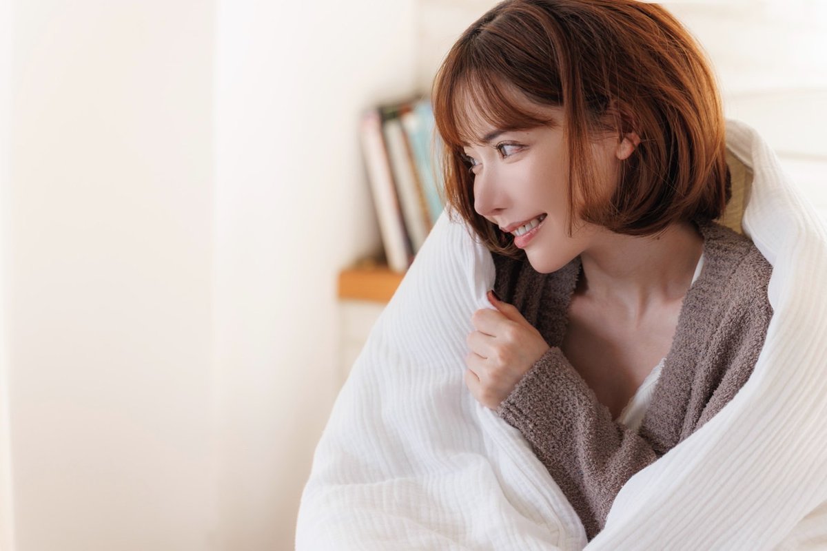 FSDSS-686 AV 최초의 한계 수치! SEX 직전 5초 전까지 SNS로 생 전달하면 부끄러움의