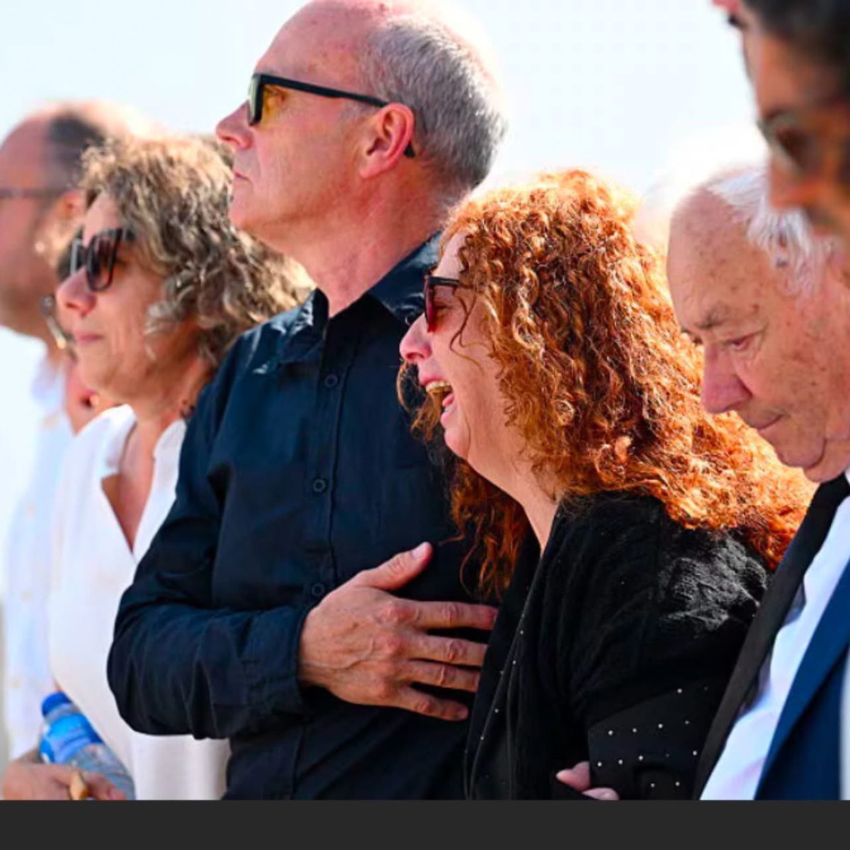 “Don’t Go Yet”: Diogo Jota’s Mother Collapses at Funeral After Losing ...