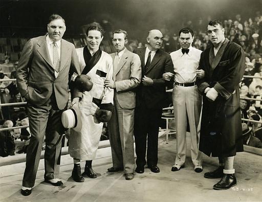 The Boxing Exchange Network/Online Publication The Boxing E