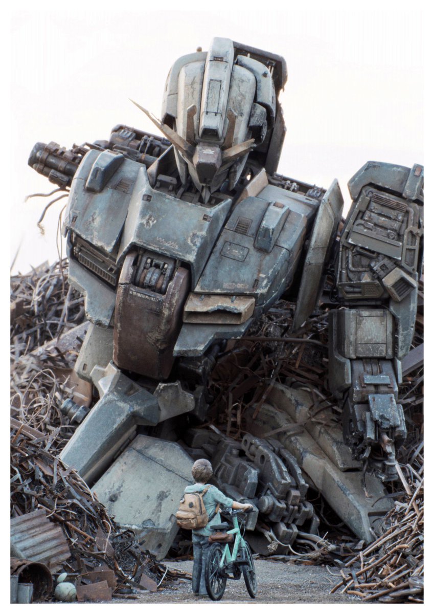 4年前はこんなの作ってました。Ζガンダムのジオラマ。 https://t.co/ZLkVU1pOxC