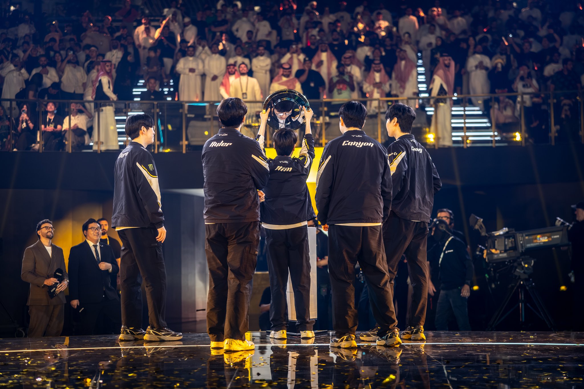 Esports World Cup LMHT 2025 mới nhất: GEN vô địch và chọn 3 key AL - HLE - T1 gắn vào cúp | Mạng ...