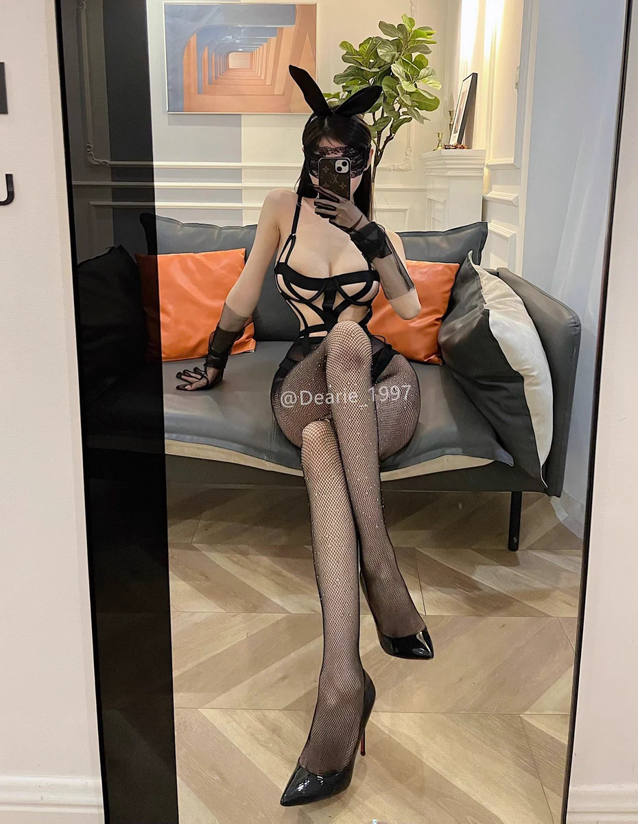 脸红Dearie(@Dearie_1997 )