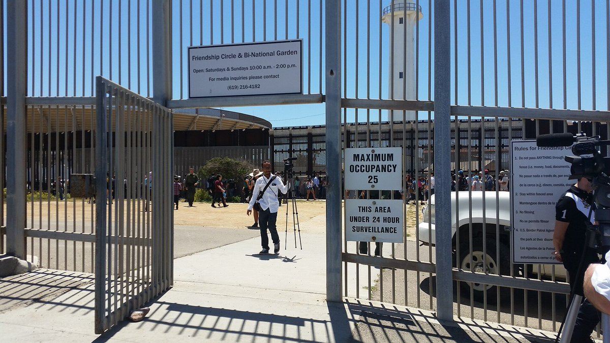 Sputnik Mundo's Threads – Thread Reader App