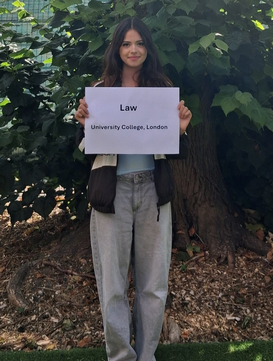 About Our Sixth Form - Harris Girls' Academy Bromley