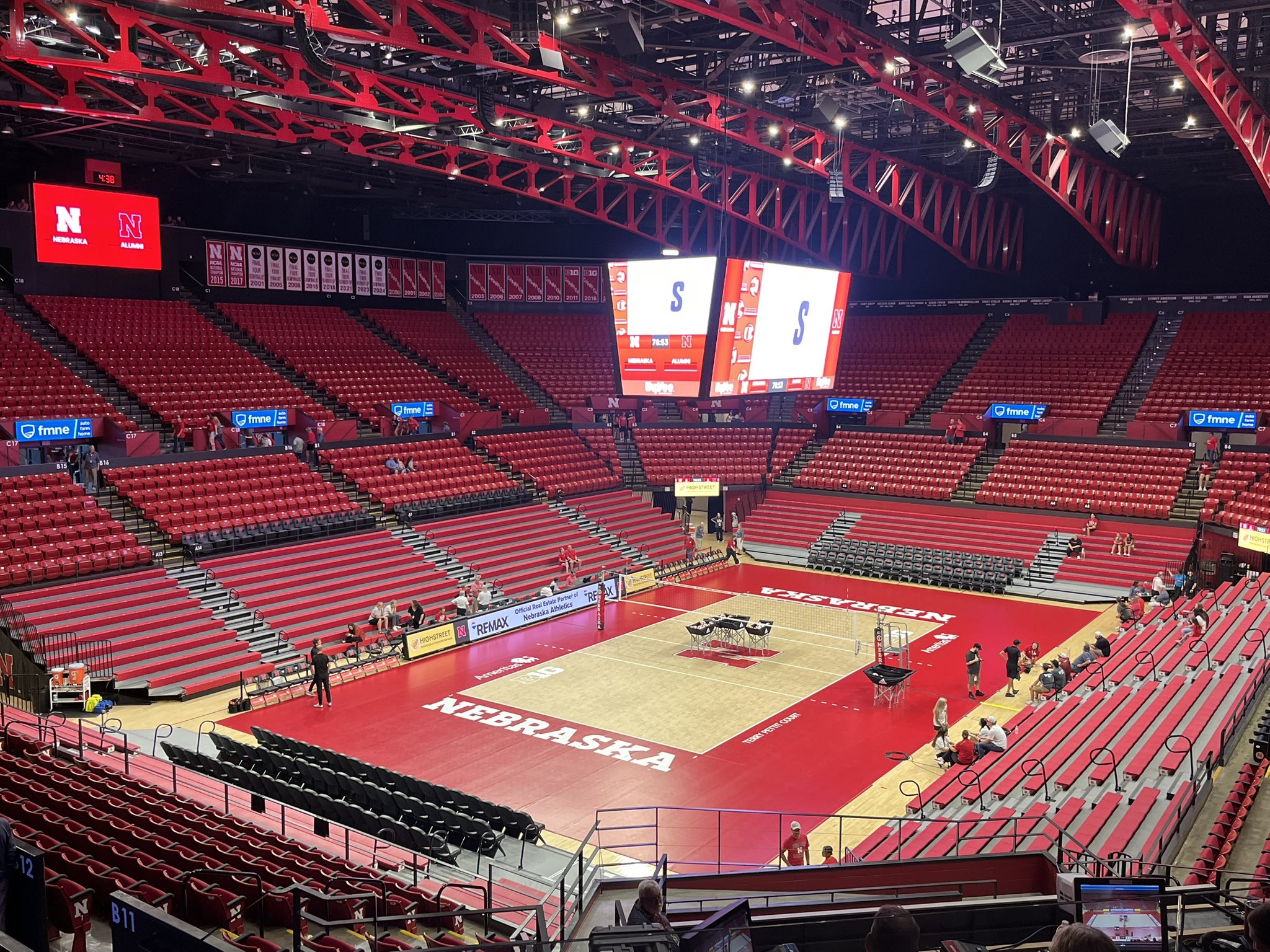 Devaney Sports Center Seating