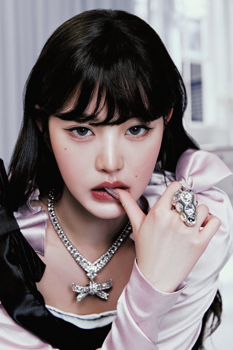 IVE - "XOXZ" MV ⋆ Girl Group Stan