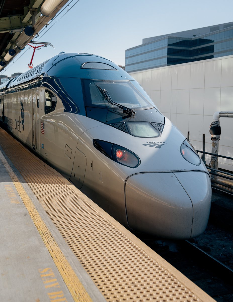 Leticia sgv sexo Ad pics are from when she was younger, but