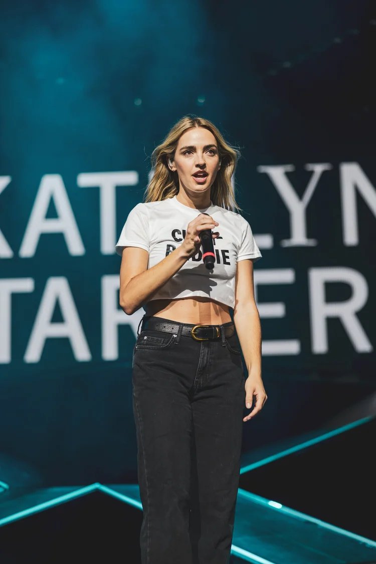 Katelyn Tarver Photos