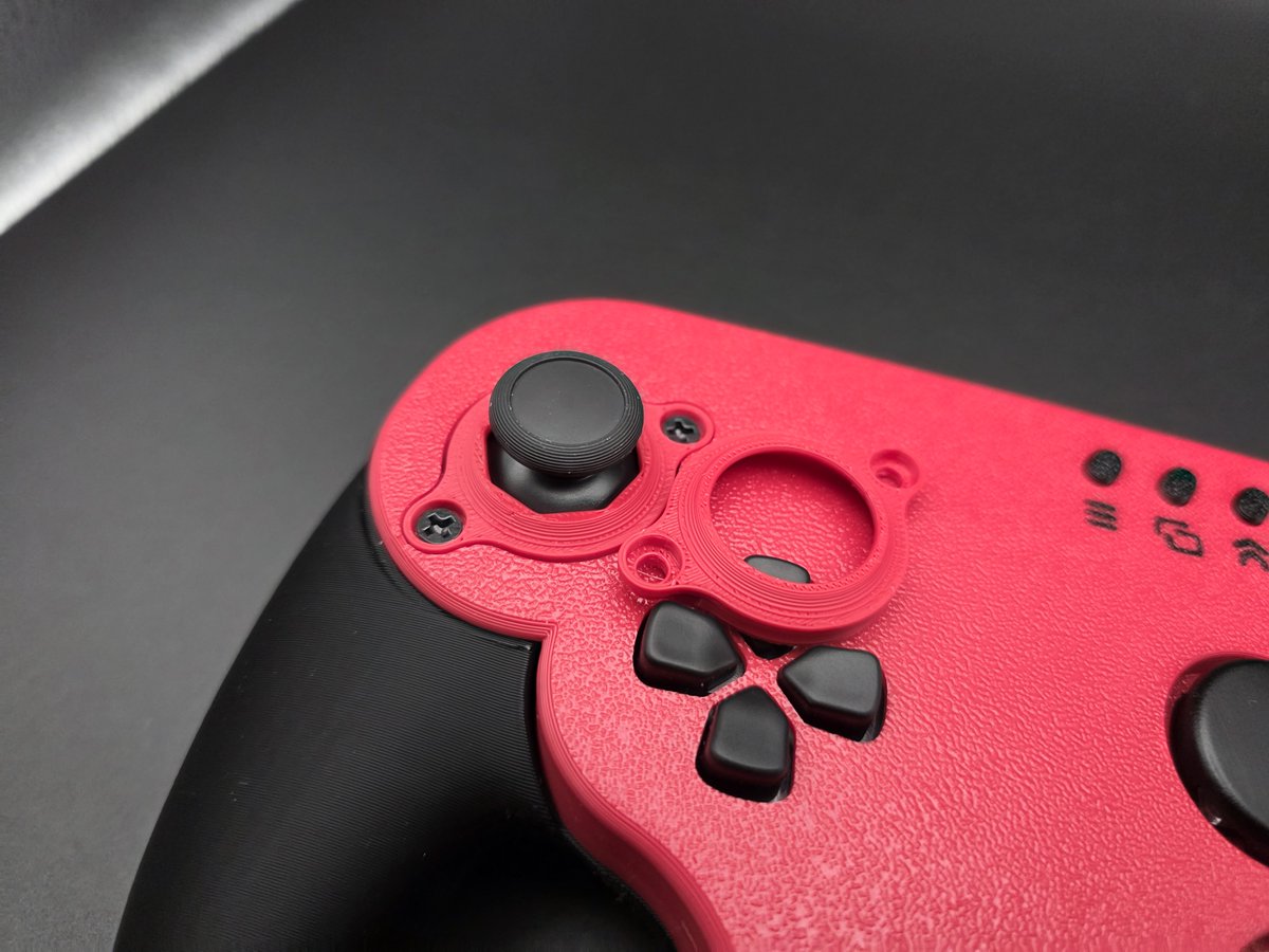 Features swappable joystick gates, with both round and octagonal gates ...