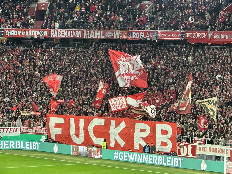 🚨 𝗡𝗘𝗪: There is an 'Anti RB Leipzig' banner by Bayern Munich's fans ...