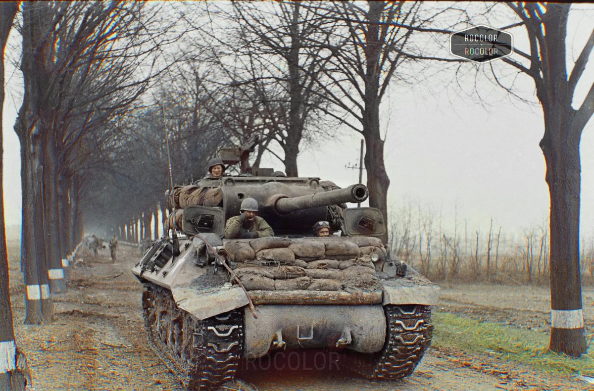 February 1945 An M36 ('Jackson') Tank Destroyer (90mm Gun Motor ...