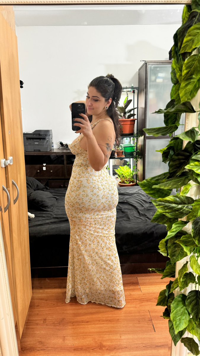 Should I wear dresses more often? https://t.co/T31gfEFhi3