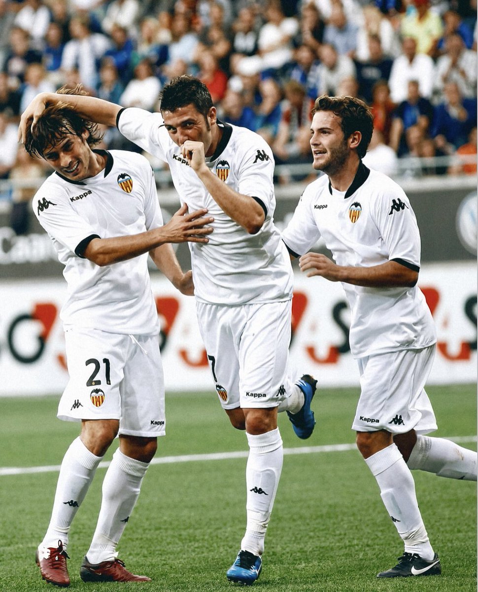 Retro Footballers (@retrofotball) / Posts / X