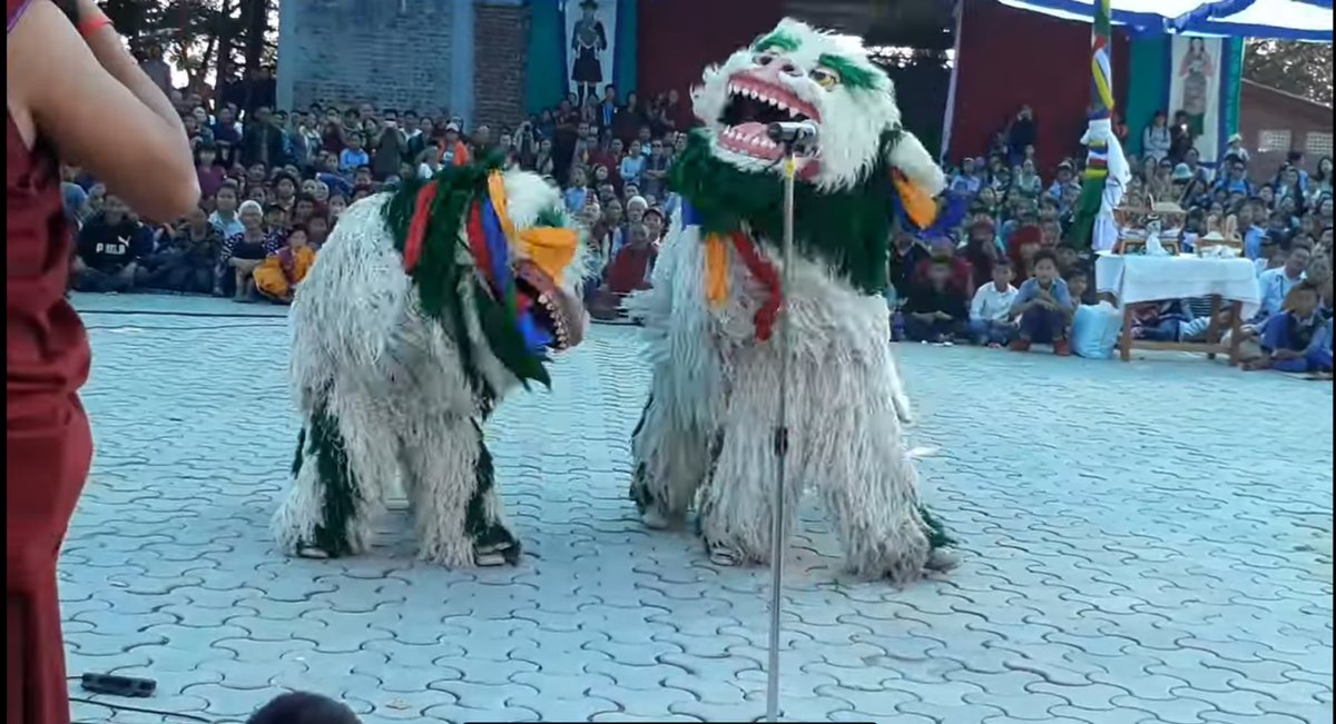 シッキムにもあるんだ！ これはスノーライオン🦁かな？