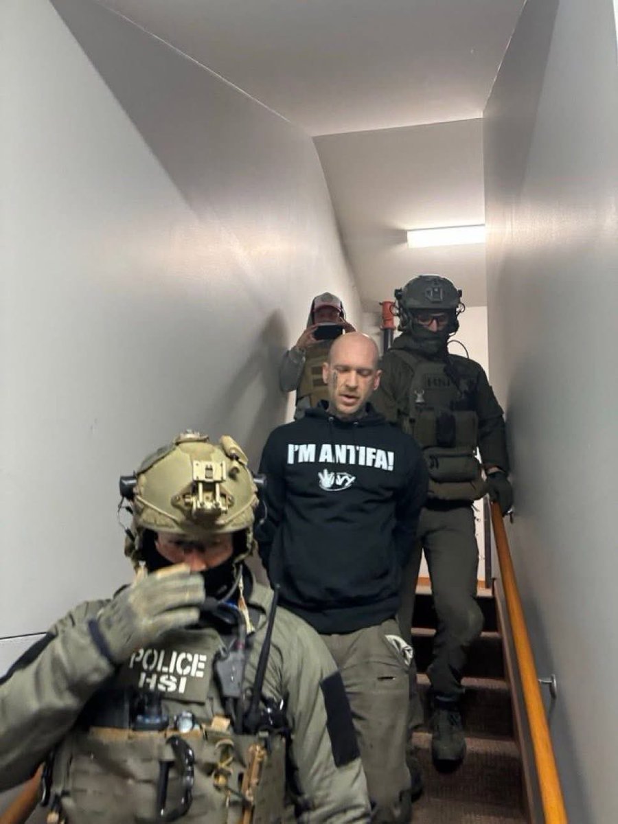 🚨BREAKING: Federal authorities have just arrested 37-year-old Minnesota ...