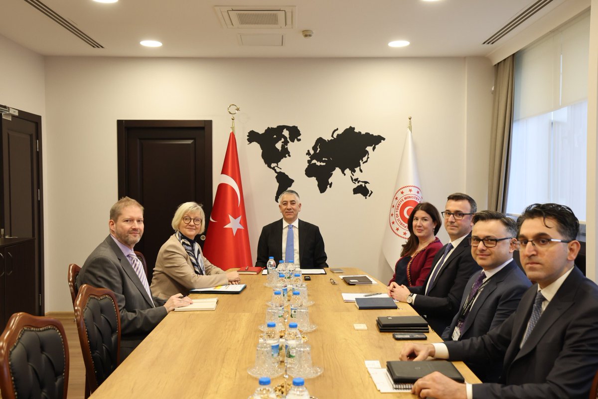 Bakan Yardımcımız H. Ali Özel, nezaket ziyareti çerçevesinde Almanya ...