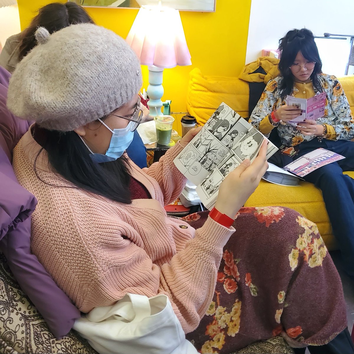 We love seeing people discover new GL comics and novels to read in our ...