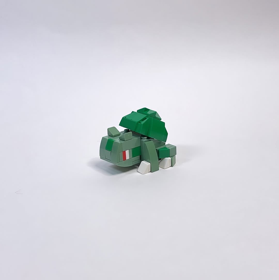 Pokémon - Bulbasaur! 🍃 MOC by _brickmill_ on IG. #LEGO #Pokémon #Bulbasaur