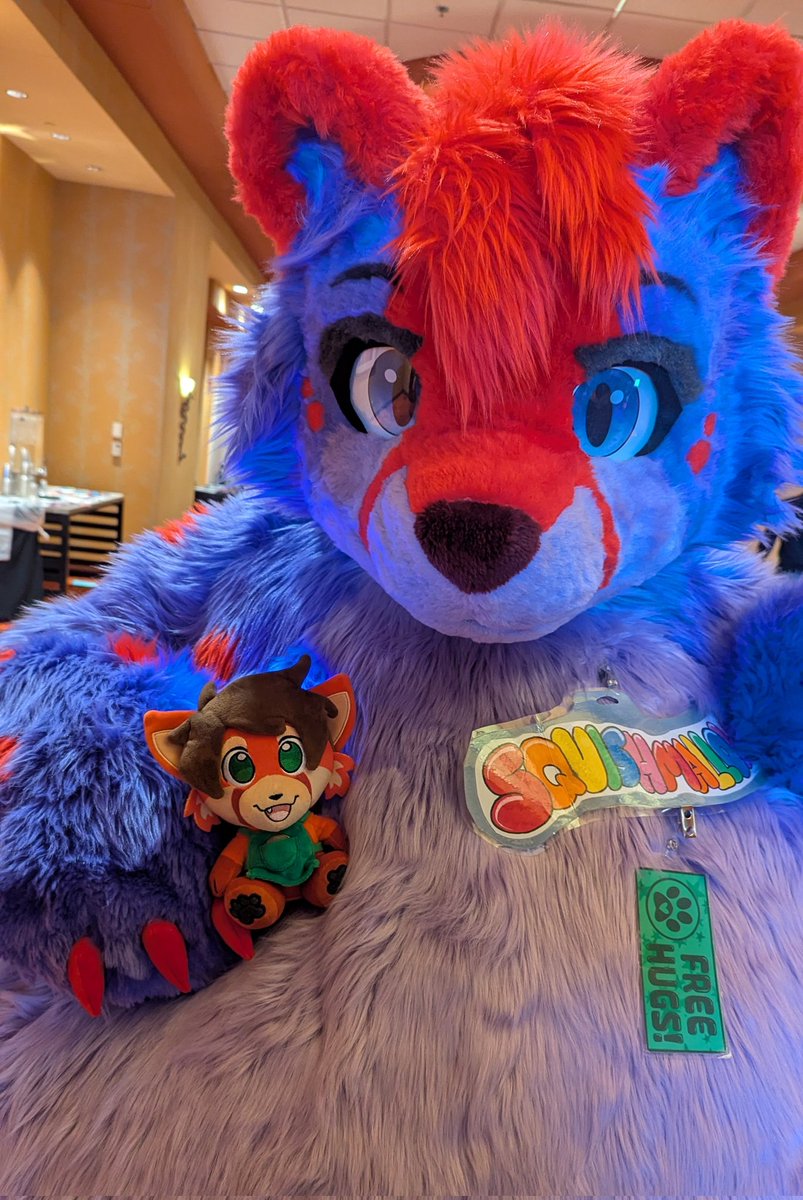 BEHOLD!!! The LORGEST boi, @CharlieCheetah3 meets the SMOLEST WAH!!!! A ...