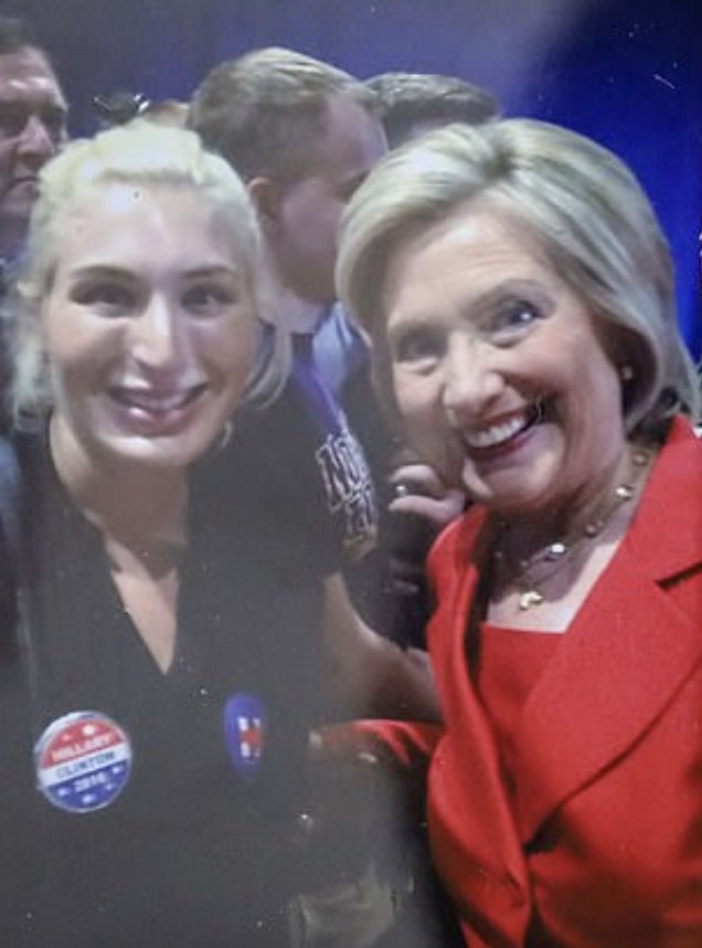 This is your daily reminder that @LauraLoomer cannot own a gun legally ...