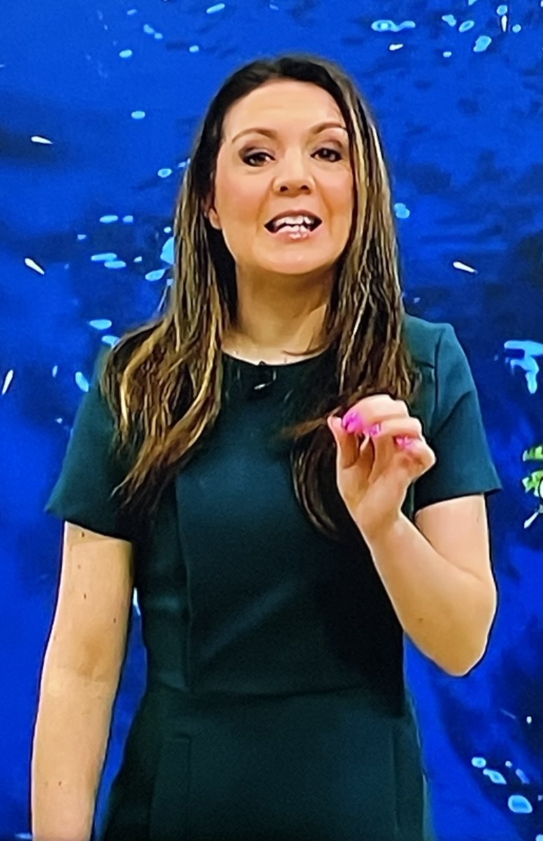 Laura looking amazing