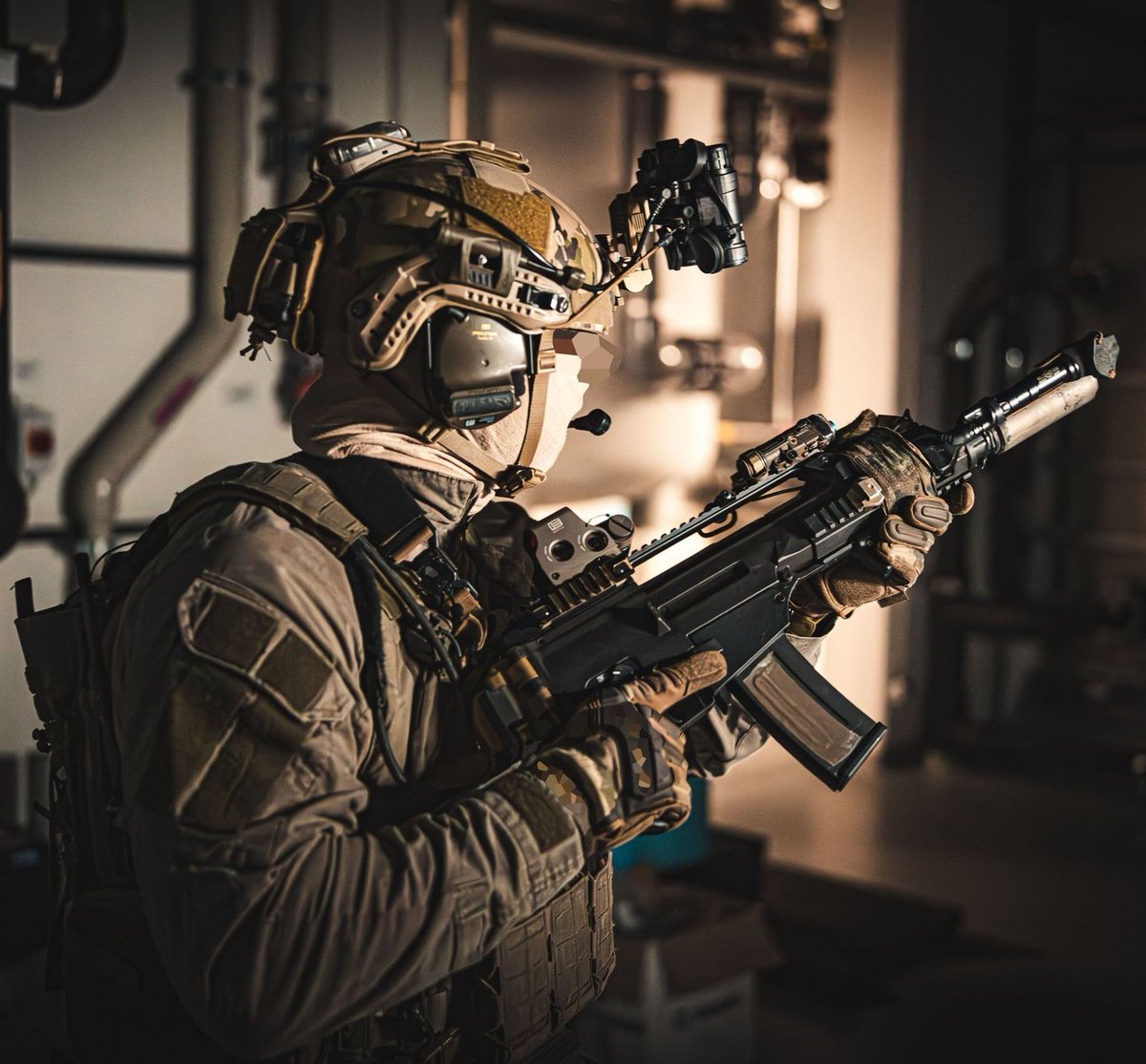 🇩🇪GSG9 🚩HK G36C con: -🎯EOTech EXPS3 - Laser L3 NGAL -🔦Surefire M600 ...
