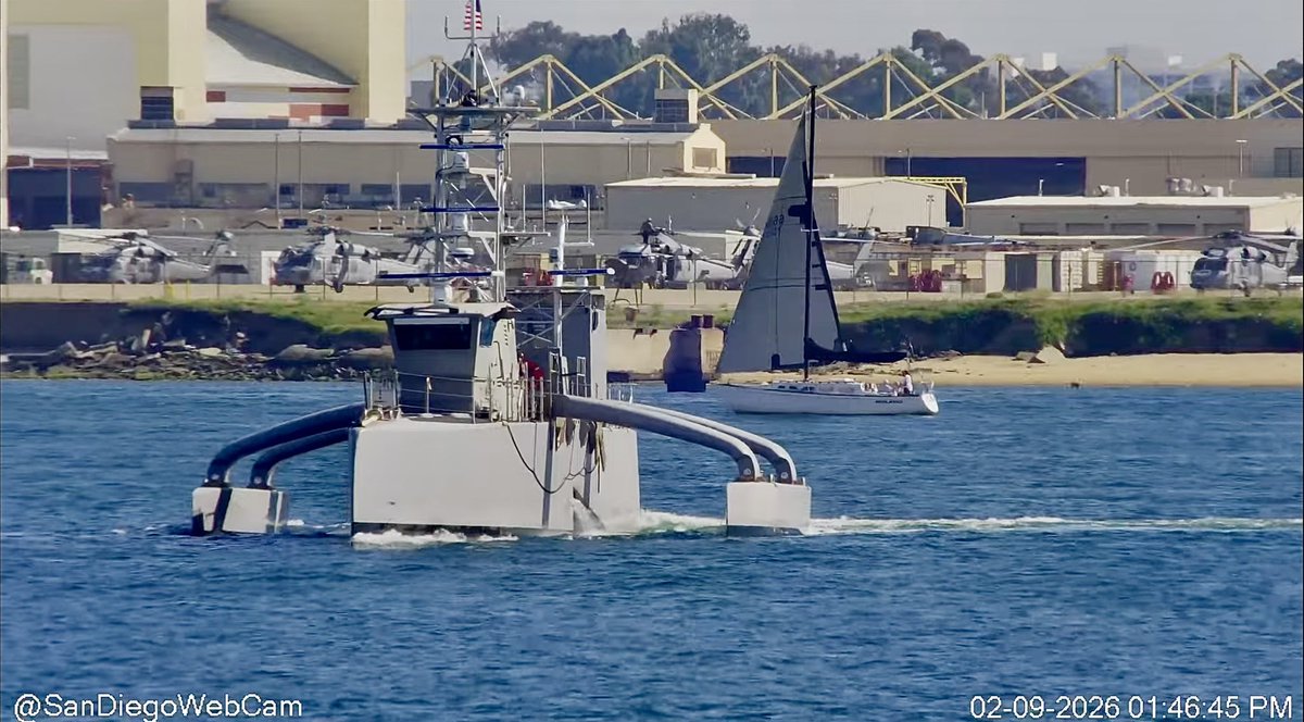 U.S. Navy drone ship Class III USV Sea Hunter in San Diego Harbor ...