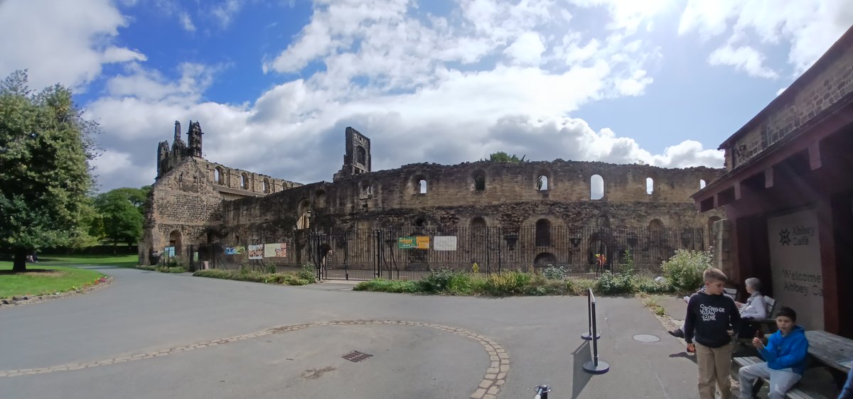 @DailyPicTheme2 @PanoPhotos #DailyPictureTheme #pano Kirkstall Abbey, Leeds