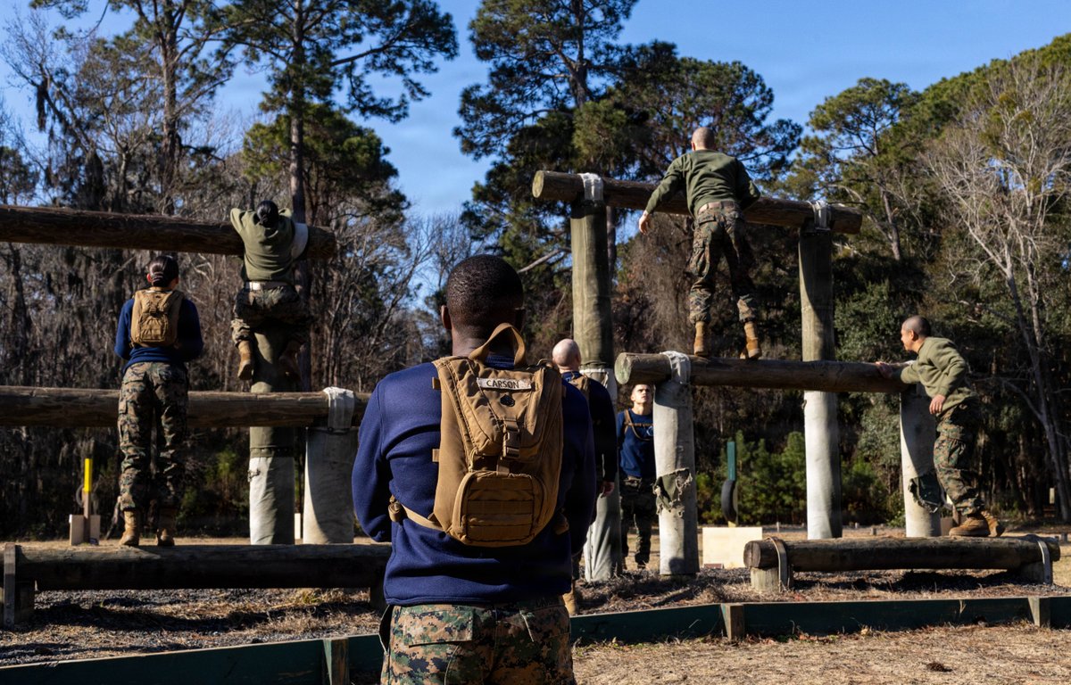 #MarineCorps recruits with India Company, 3rd Recruit Training ...
