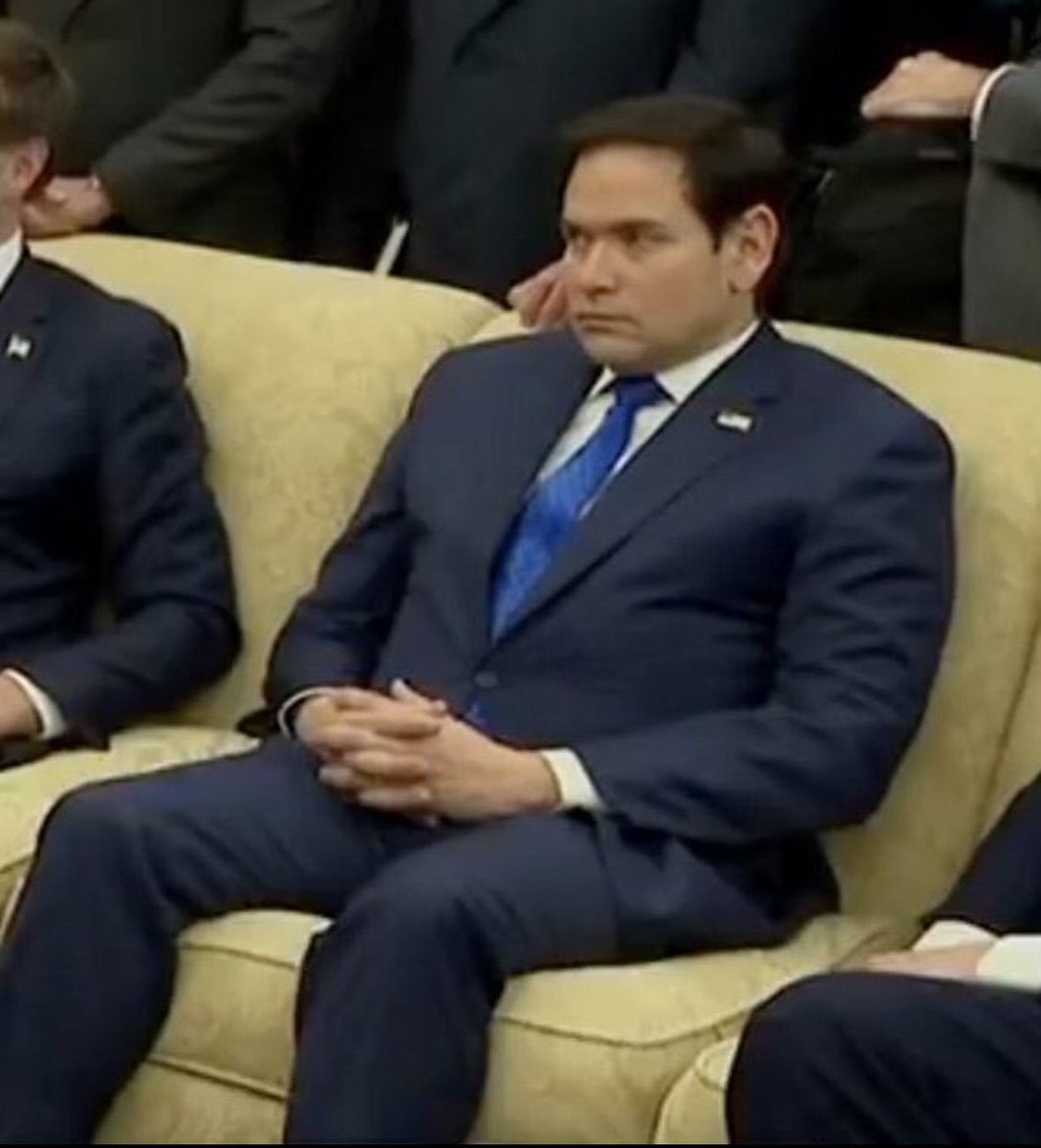 @BillMelugin_ @FoxNews They should have lookalike Marco Rubio’s fill ...