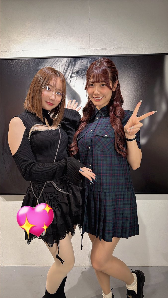 るるたん（@ruruka820 ）の写真集イベントお邪魔しました🤗 うちらと言えばやっぱカブキかなと思って、久しぶりに歌舞伎町のお花屋さん行き ...