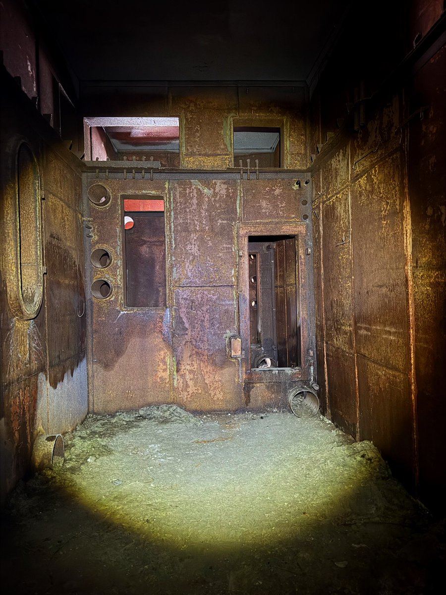 Today I explored an abandoned Soviet Red army nuclear bunker. Designed ...