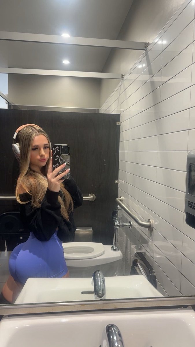 Your Fav (@itszoeyava) / Posts / X