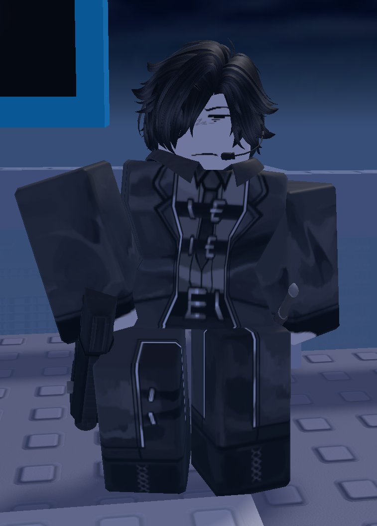 was playing with croomf who had argalia fit on and people only ...