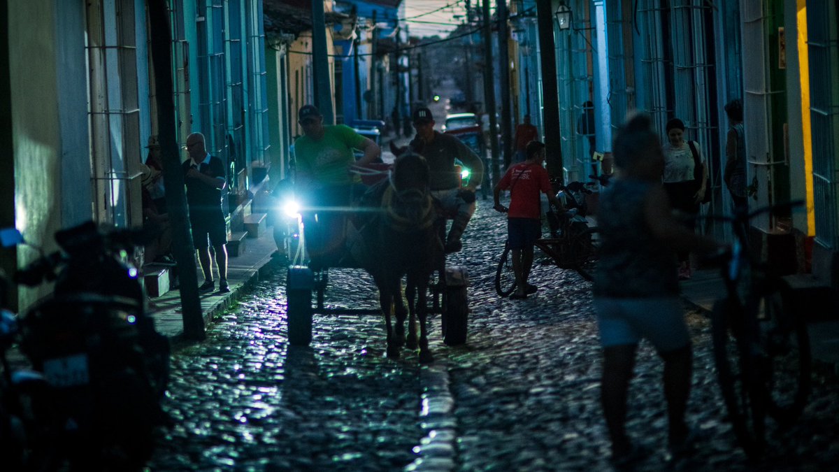 Estas fotos de Ezequiel Luque (de La Tinta) desde Cuba 🇨🇺 donde la luz ...