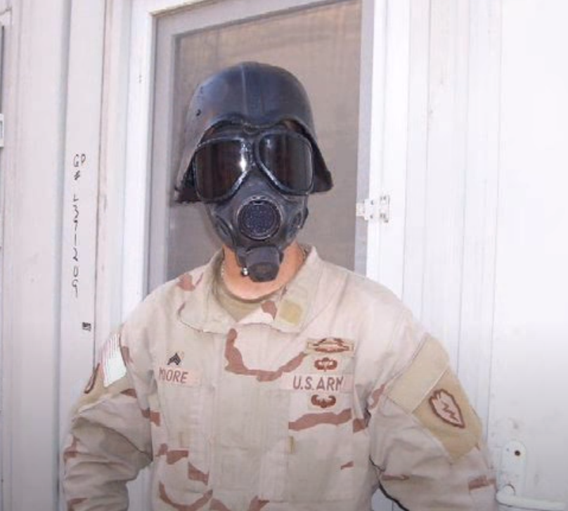 Amusing Photo Of Sgt Moore Of The 25th Id Wearing A Captured Iraqi