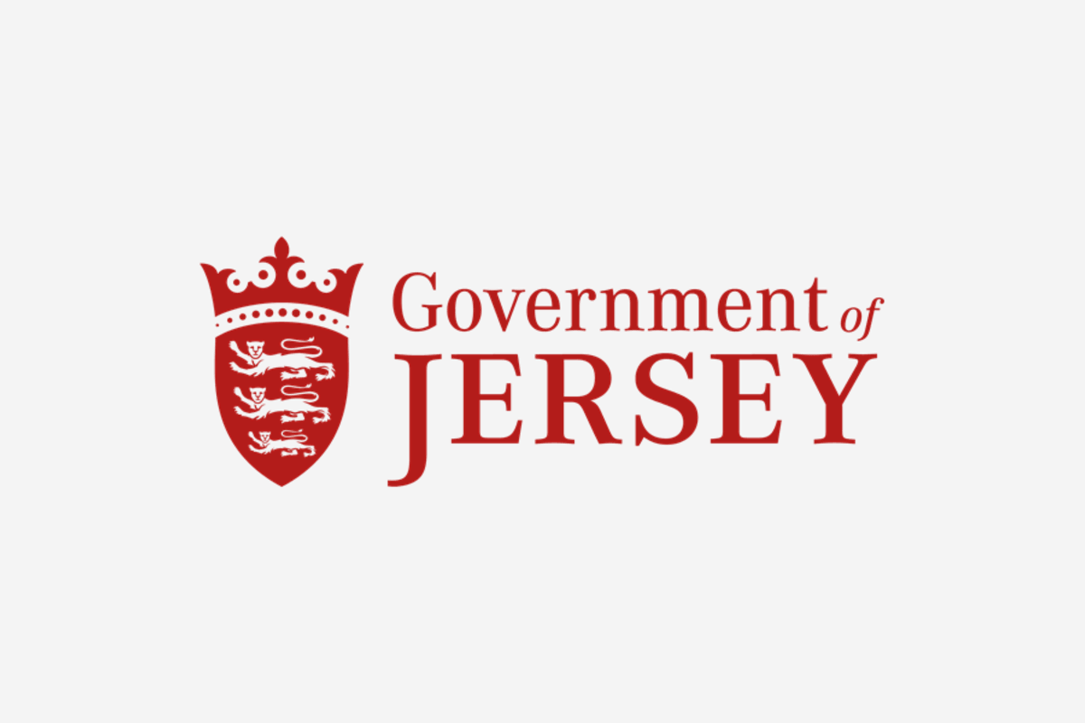 lyndonfarnham.je Chief Minister – Official website – Deputy Lyndon ...