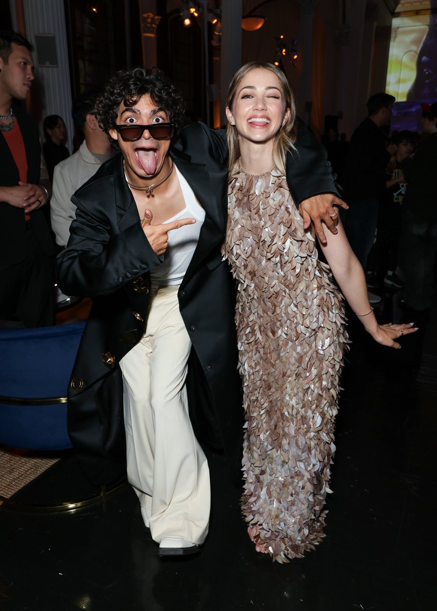 They are seriously Luffy and Nami irl 🥹 Iñaki Godoy & Emily Rudd at the ...
